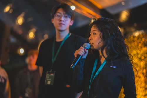 PartnerHQ: A marketplace for B2B businesses to buy warm intros. | Y Combinator